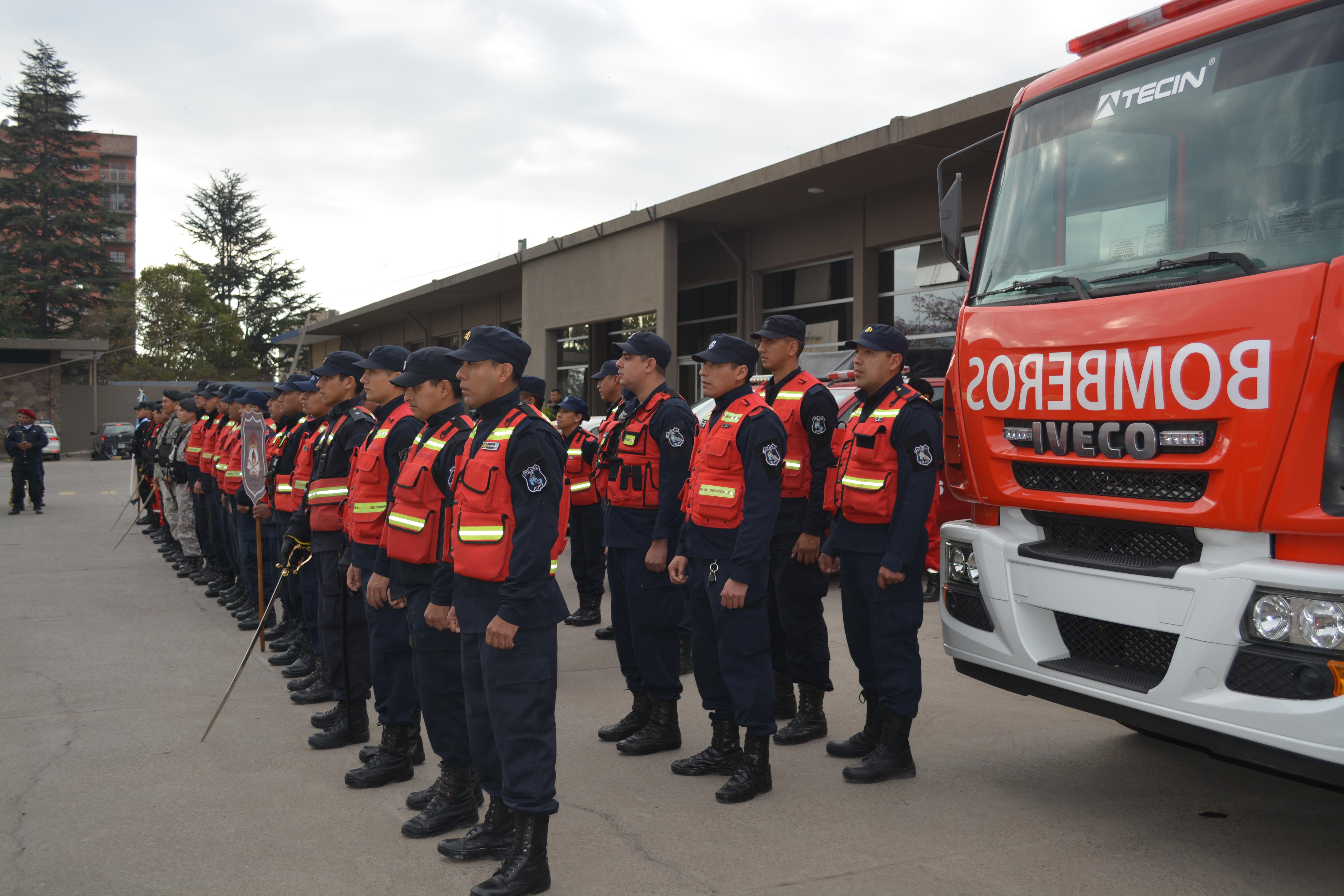 LOS BOMBEROS CELEBRARÁN 100 AÑOS DE SERVICIO A LA COMUNIDAD