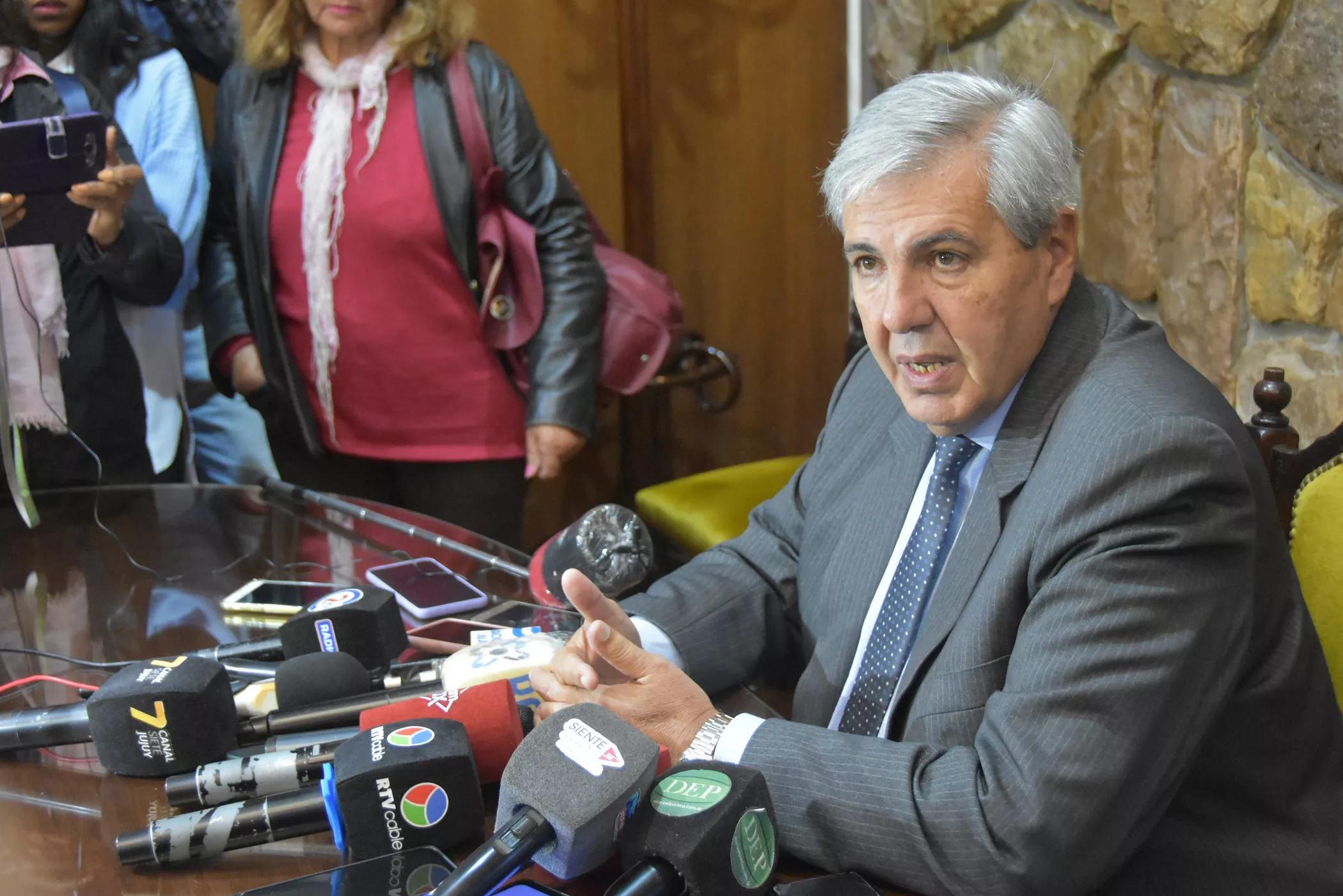 HAQUIM CRITICÓ AL FRENTE DE TODOS Y A JXC POR EL CRECIMIENTO POLITICO ...